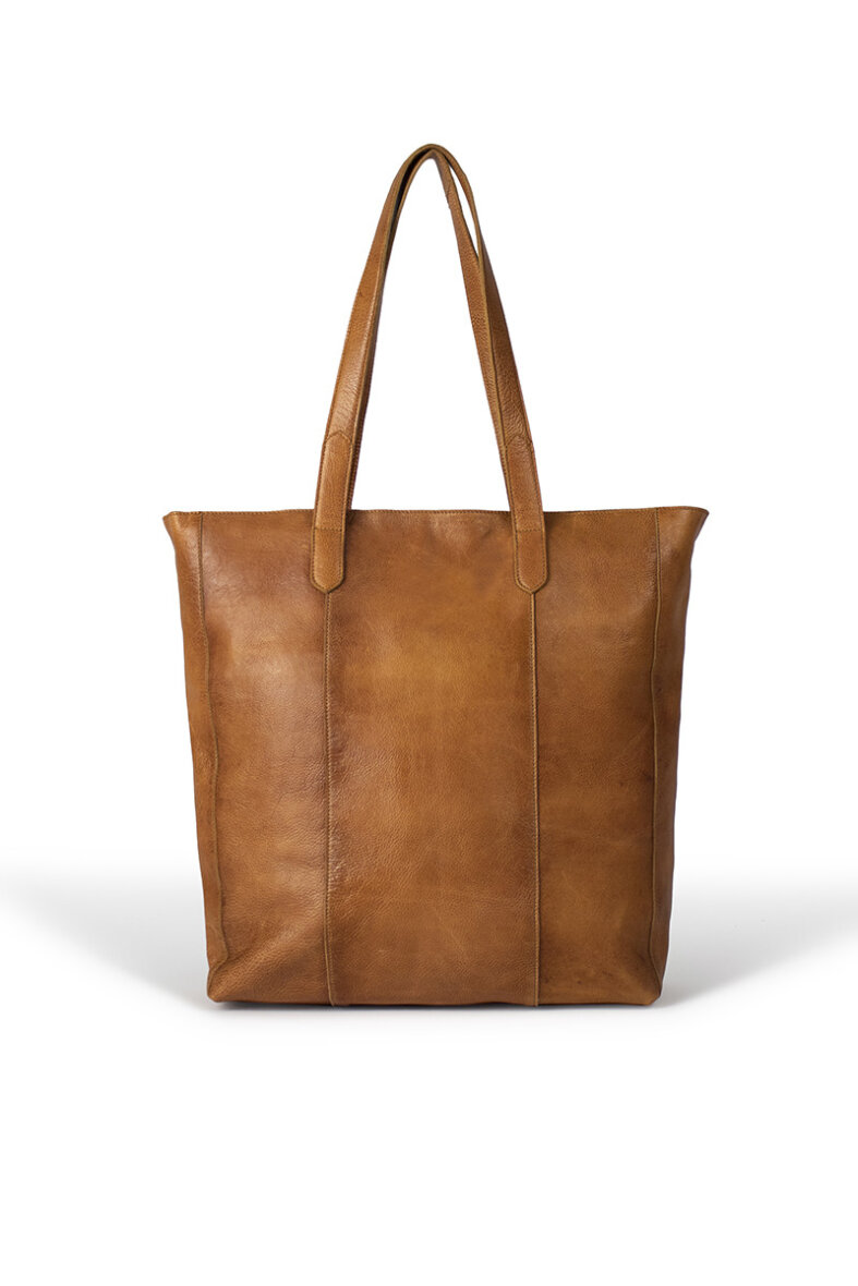 ReDesigned taske Jemma